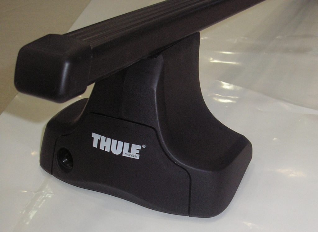 Thule 754+7122+kit | Střešní nosiče